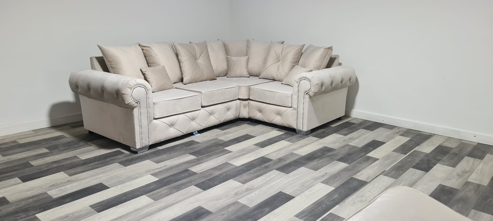 Shop Olympia 4 Seater Corner - Cream Scatterback Sofa at Sofa World ...