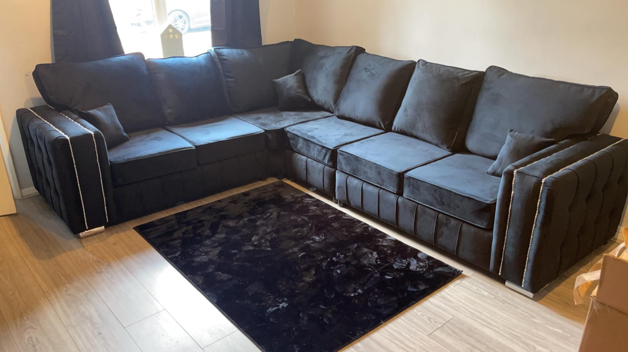 Shop 6 seater - Hendi Black Fullback Sofa at Sofa World | Live in Comfort | Sofas on Finance ...